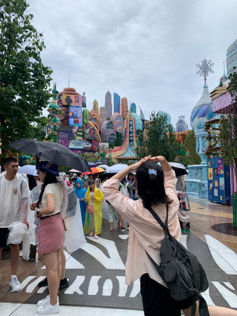 상하이 디즈니랜드 주토피아 총정리 🐰💗🦊 :: 가젤 콘서트 뿌심 | 주토피아 어트랙션 | 웨이팅 | 굿즈 : 네이버 블로그