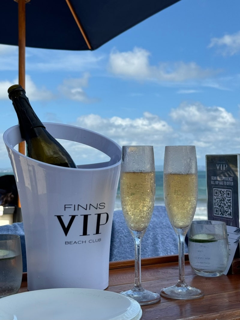 발리 FINNS 핀스 비치클럽 VIP 후기 : 오션 프론트 풀베드, VIP 혜택 다 이용하면서 놀기, 최종 결제 금액 : 네이버 블로그