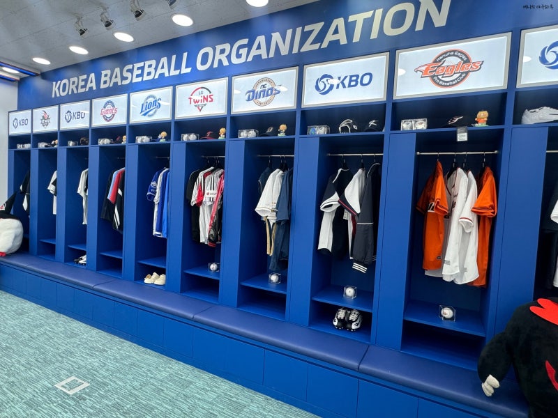 오피스디포 KBO STORE | 프로야구 1호 스토어 신사논현점 후기 : 네이버 블로그