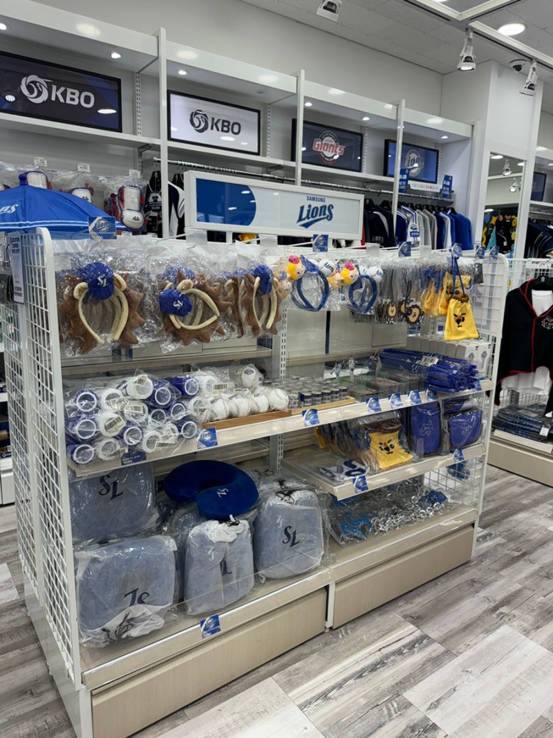 kbo store 방문 후기 [국가대표 유니폼,구단별 굿즈 스토어] : 네이버 블로그