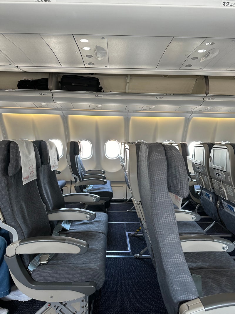 티웨이항공 TW407 인천-바르셀로나 첫 취항 탑승후기 : 네이버 블로그