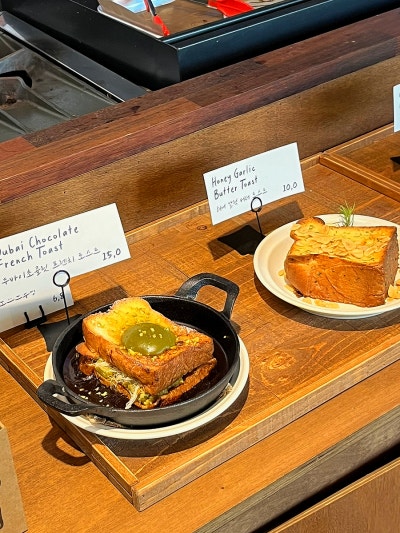 스탠다드브레드 성수 서울 2호점을 오픈한 갓 구운 식빵 맛집 시골 분위기의 신상 브런치 카페 네이버 블로그