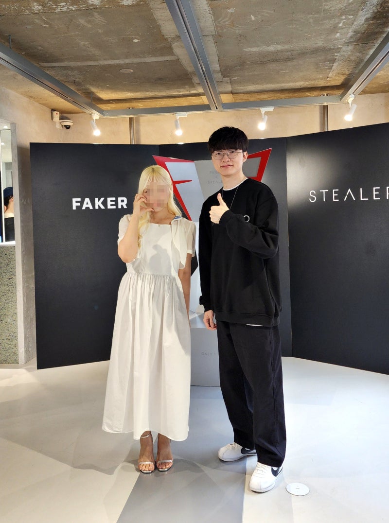 페이커(FAKER) X 스틸러(STEALER) 팬미팅데이 현장급습 방문기 By 안경 쓴 거북이. : 네이버 블로그