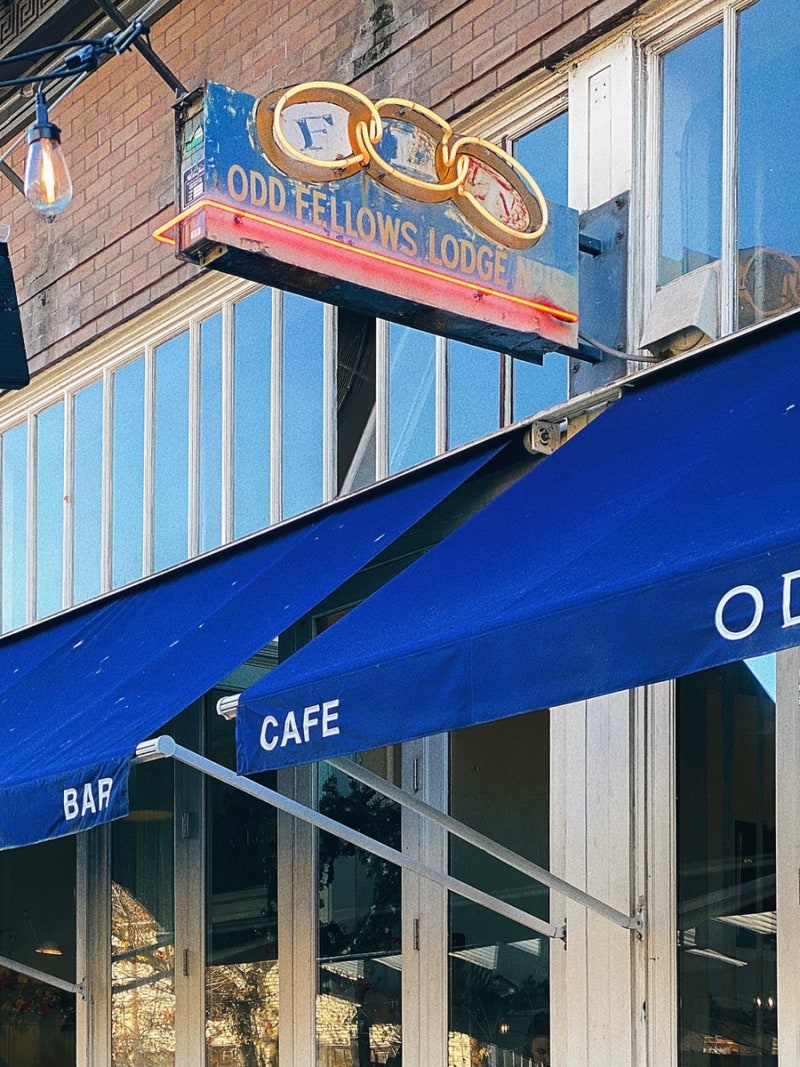 시애틀 브런치 카페 : 오드펠로우 @Oddfellows Cafe + Bar : 네이버 블로그