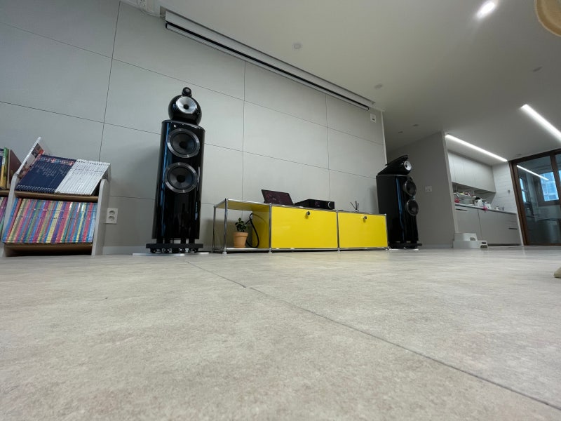 확실하게 달라진 B&W 803 D4 하이엔드 스피커의 매력을 담은 설치 이야기 : 네이버 블로그