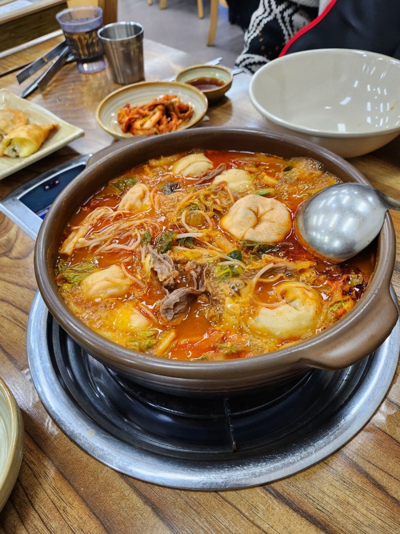 시흥 손만두 빚는 배곧 맛집 명성손만두전골 네이버 블로그
