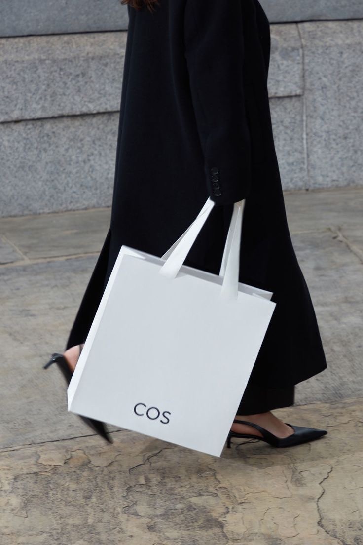 돌아온 24ss Cos 코스 신상 입어본 후기 케이프 코트 ㅣ 와이드 팬츠 ㅣ 울 베스트 ㅣ 크루넥 니트 꾸안꾸룩 추천