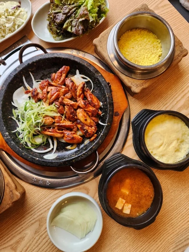 천안 쌍용동 맛집 계룡숯불닭갈비앤 보쌈 N 번째 방문 후기 단체석과 대형 키즈존 네이버 블로그