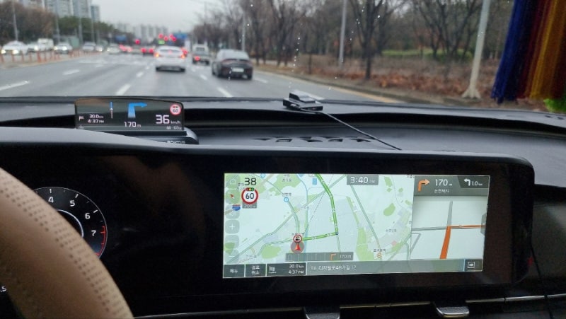 KA4 신형 카니발 HUD 헤드업디스플레이 설치 : 네이버 블로그