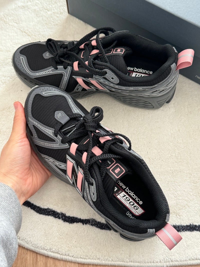 뉴발란스 1906R 블랙 핑크 문 (M1906RHC) 사이즈 / 코디 : 네이버 블로그