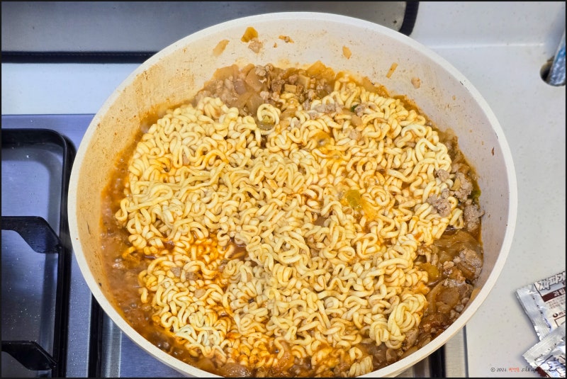 백종원 짜파게티 맛있게 끓이는법 물 안버리고 조리법 짜장라면 레시피 네이버 블로그