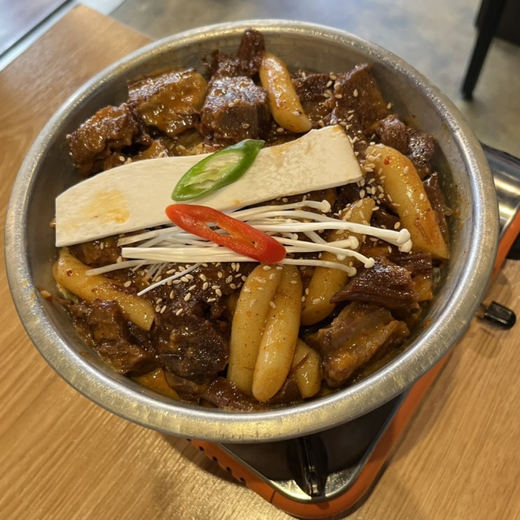 서울신촌역 신촌역 밥집 야들한 신촌 갈비찜 소신이쏘 신촌점