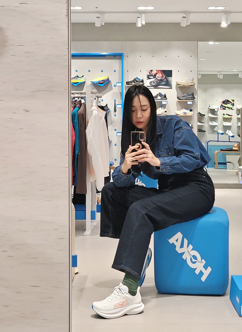 호카 Hoka 인천 롯데백화점 신발 매장 방문 후기 가벼운 운동화 호카 런클럽 참여해요 네이버 블로그