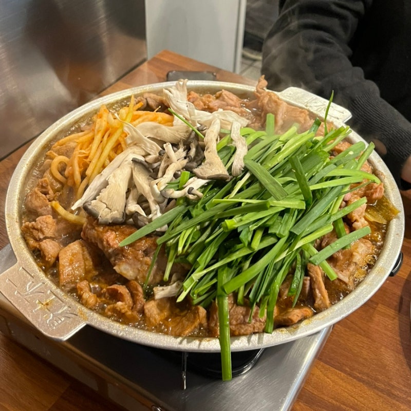 성신여대 한식 맛집 쫄갈비 팔백집 줄서는식당 내돈내산 후기 네이버 블로그