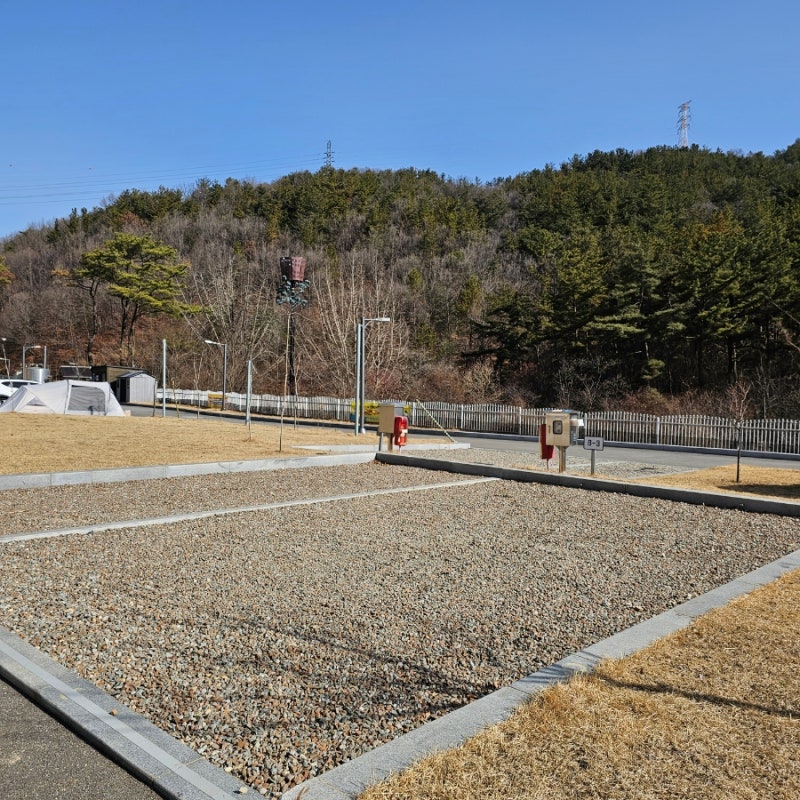 세종시 전월산국민여가캠핑장 사이트 소개 및 캠핑음식추천치킨 통삽겸살 떡꼬치 네이버 블로그