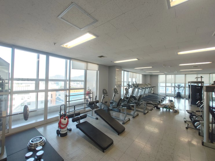 용인 아파트 사무실 유리 창문 열차단 자외선차단 햇빛차단 썬팅 필름 시공