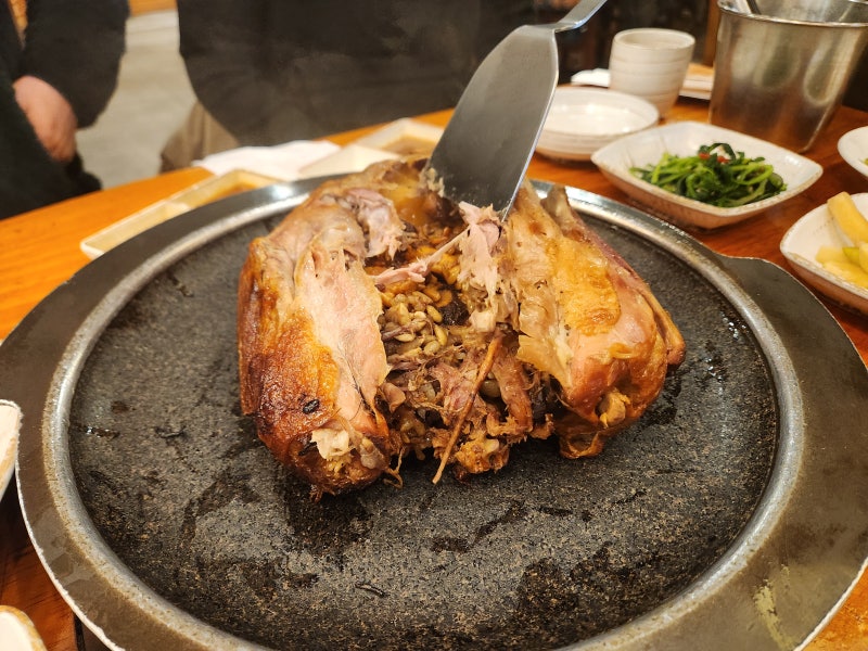 일산 애니골 미덕원 한방오리진흙구이 담백하고 부드러워 입에서 살살 녹아요 네이버 블로그