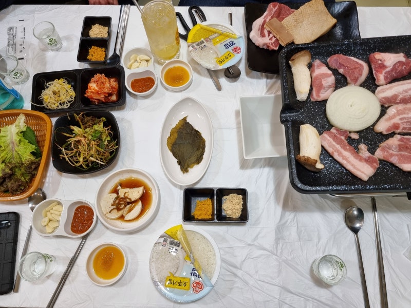 부천역맛집 삼겹살 주문하면 소주가 공짜 우리동네삼겹에서 친구 모임 네이버 블로그