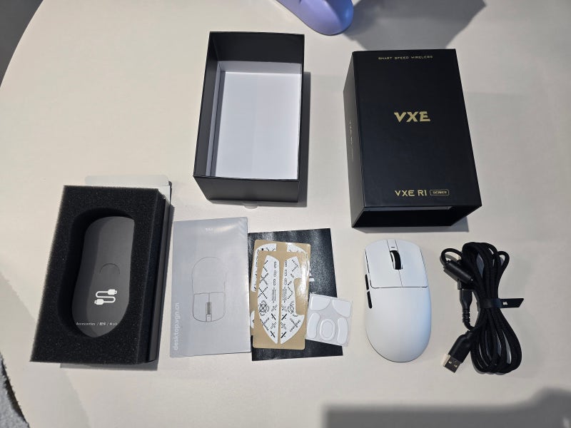 잠자리 마우스 VXE R1 Pro MAX 리뷰 및 사용 후기 일명 짱슈라 가성비 최강 무선 게이밍 마우스 : 네이버 블로그