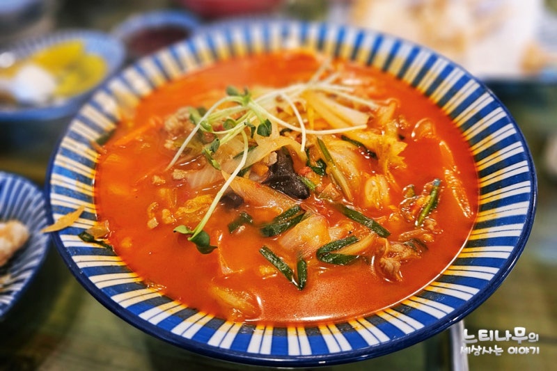 마산 월영동 맛집 신과 함께 마산반점 하얀해물짬뽕 고기짬뽕 탕수육 댓거리 맛집~ 네이버 블로그