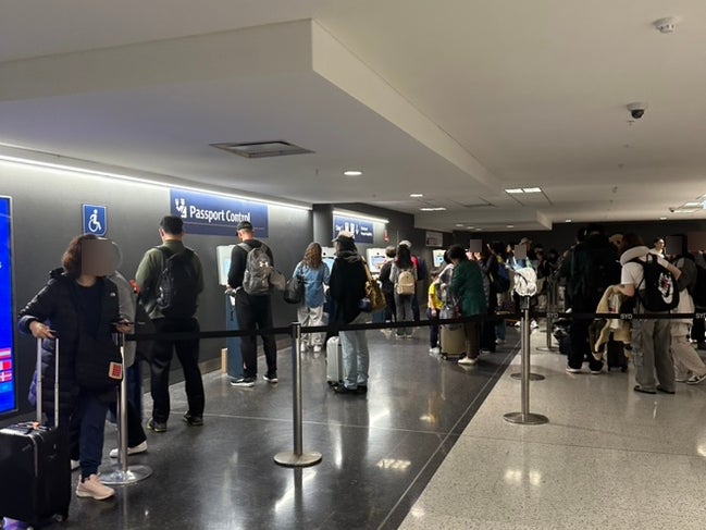 시드니 공항 입국 심사 5분 컷 꿀팁 호주 세관신고서 작성 한글버전 약 라면 고추장 김치 햇반 반입 총정리 네이버 블로그