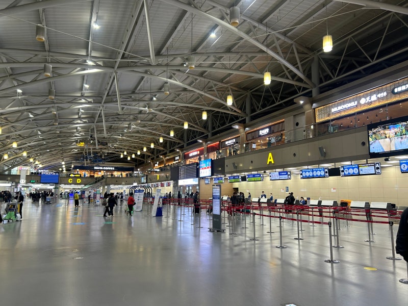 부산 마카오 에어부산 편도 탑승기 BX381 수하물 비상구좌석 현장구매 : 네이버 블로그