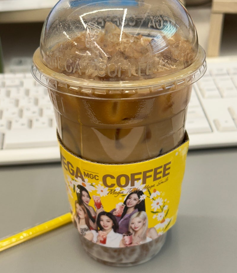 메가커피 다이어트 저칼로리 메뉴 추천 바닐라라떼 가격 칼로리 할인 정보까지 네이버 블로그