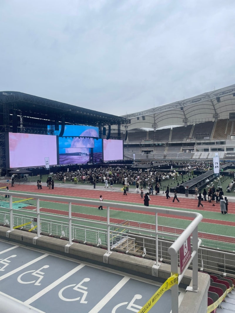 데이식스콘 업뎃시야사진 130개이상고양종합운동장 콘서트 공연 2층 3층 좌석 플로어 시야방해석 실제 시야 네이버 블로그