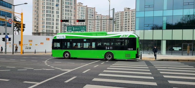 2024 KGM커머셜 C090 : 네이버 블로그