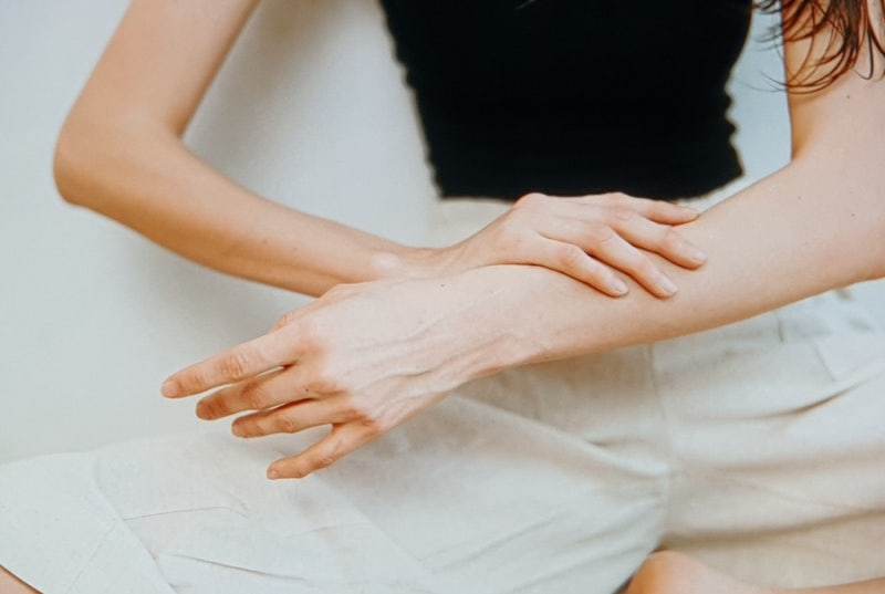 팔저림 원인 뭘까 팔이 저린이유 4가지 저려요 증상 네이버 블로그