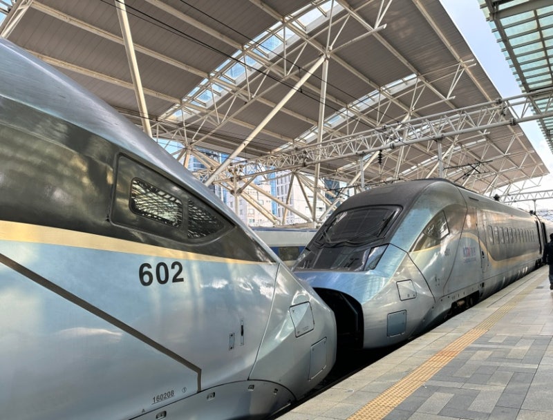 더 빠르고, 더 넓어진 KTX-청룡 탑승후기 (충전기, 편한자리, 소요시간, 캐리어보관) : 네이버 블로그