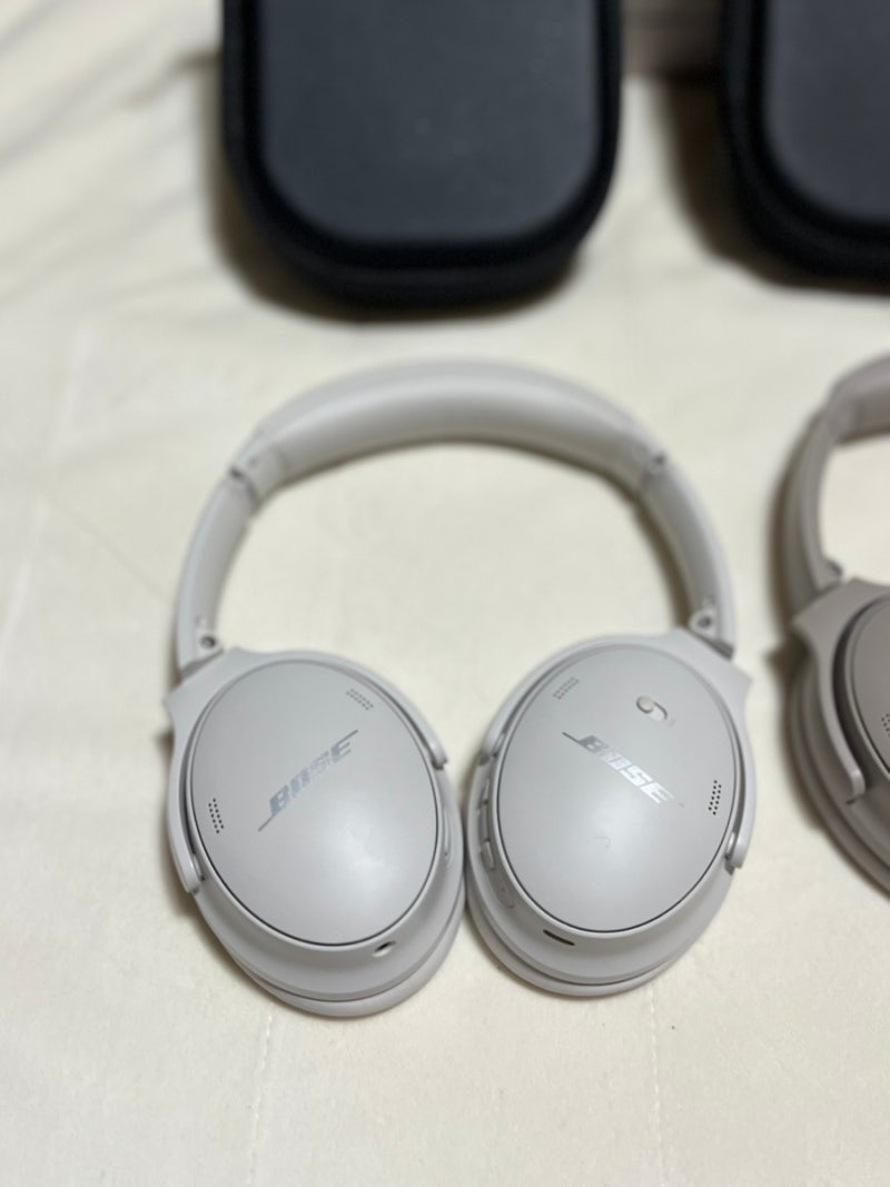 보스 블루투스 헤드폰 QC45, QC, QC울트라 3종 비교 내돈내산 후기!!(화이트스모크, 샌드스톤) : 네이버 블로그