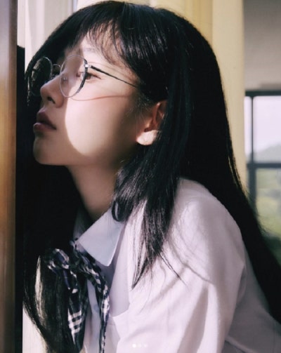 비비 데레 BIBI DERRE 뜻 노래 가사 해석 번역 곡정보 뮤비 with 전종서 원밀리언 (1MILLION) BURN IT ...