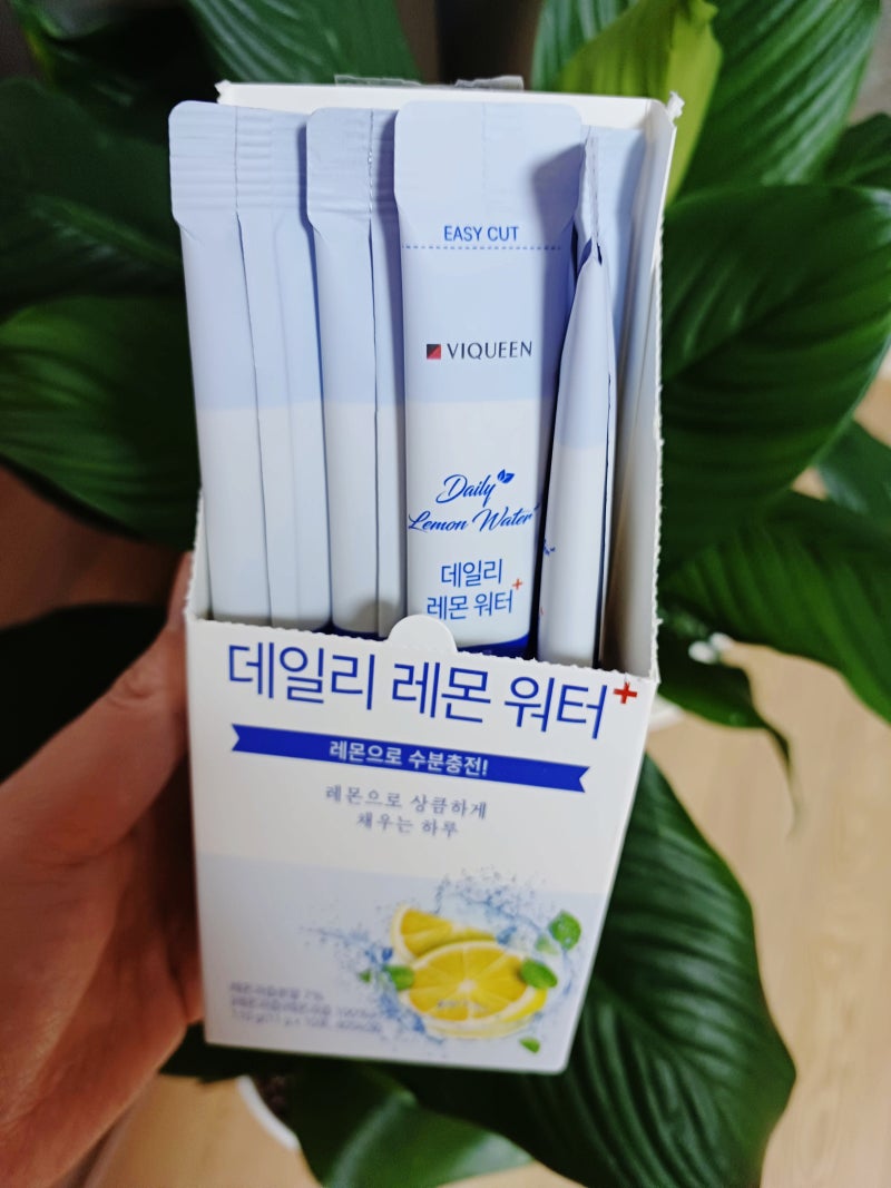 물 안 먹는 습관 개선 중 이너뷰티 수분충전 피로회복 항산화에 좋은 네이버 블로그