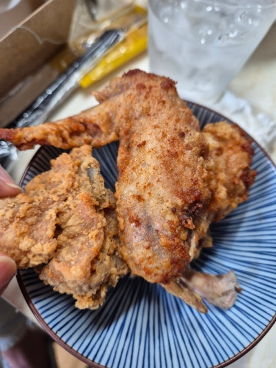 [치킨만들기1탄 ] 후라이드치킨만들기 레시피 황금비율 튀김옷 꿀팁 10분 조리법 ↑ : 네이버 블로그