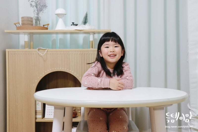 유아좌식책상 아기책상 높이조절 가능 플레스타 땅콩책상 네이버 블로그