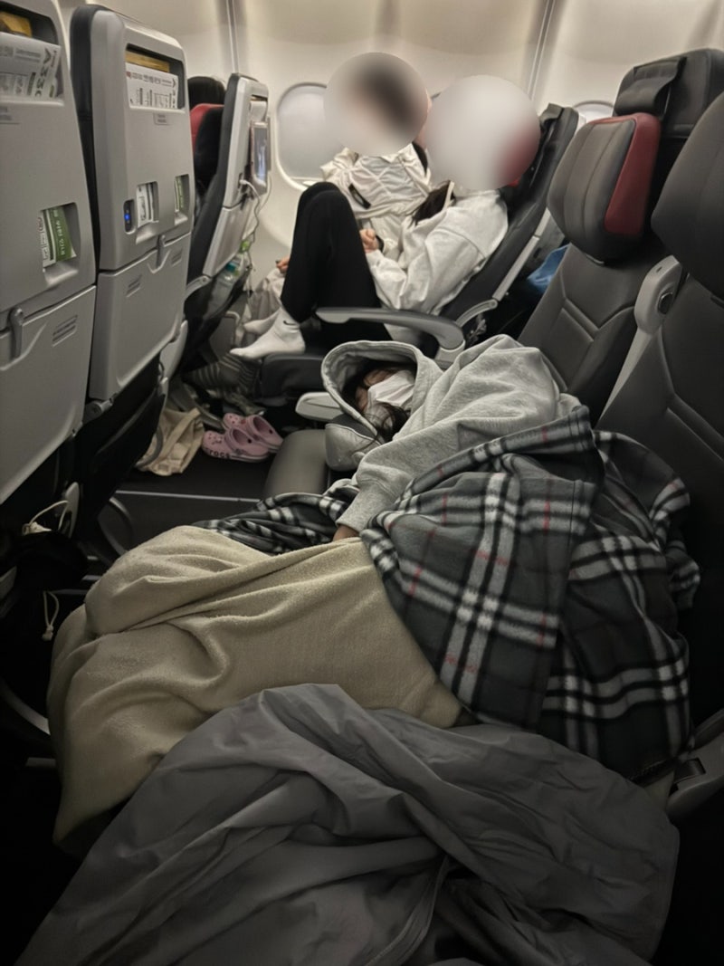 [🇦🇺시드니 여행 #2] 티웨이 항공 인천-시드니 TW501 탑승 후기(좌석 추천 포함) : 네이버 블로그