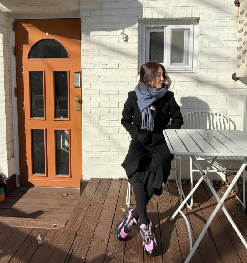 정려원 겨울 데일리룩 연예인 운동화 Fila 판테라 네이버 블로그