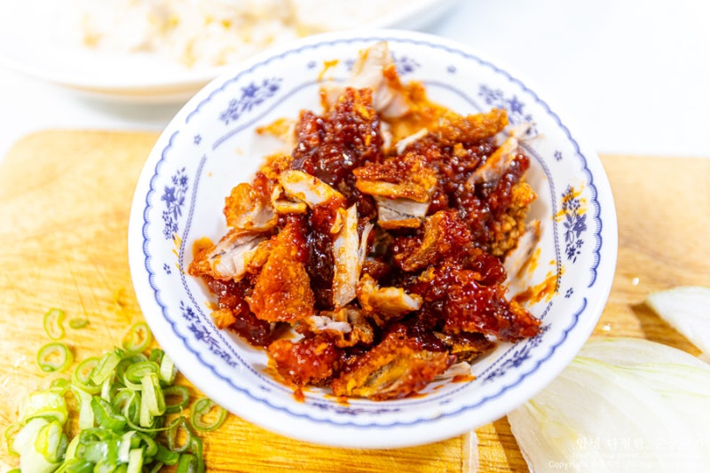 치킨마요덮밥 만들기 남은 양념치킨 요리 치킨마요 소스 만들기 간단한 점심메뉴 추천 네이버 블로그