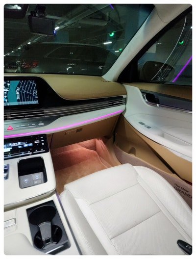 [내돈내산] 더 뉴그랜저 IG 하이브리드 3년 주행 솔직 후기 2편 : 실내 색상, 공간감, 옵션 비교 vs GN7 : 네이버 블로그