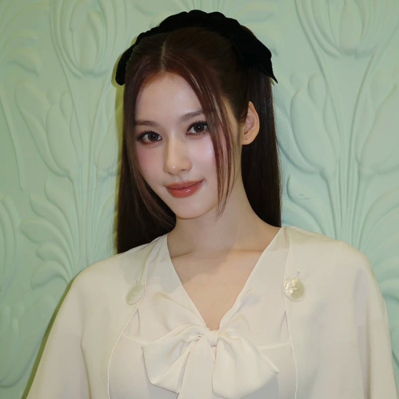 물오른 미모로 레전드 찍은 사나 프라다 패션 네이버 블로그