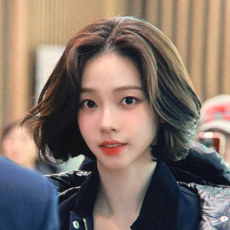 한번도 본적 없던 카리나 단발 : 네이버 블로그